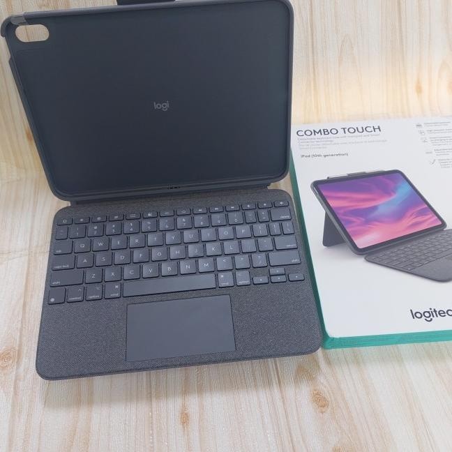 Jual Logitech Combo Touch Ipad 10 Keyboard Second Resmi Original ...