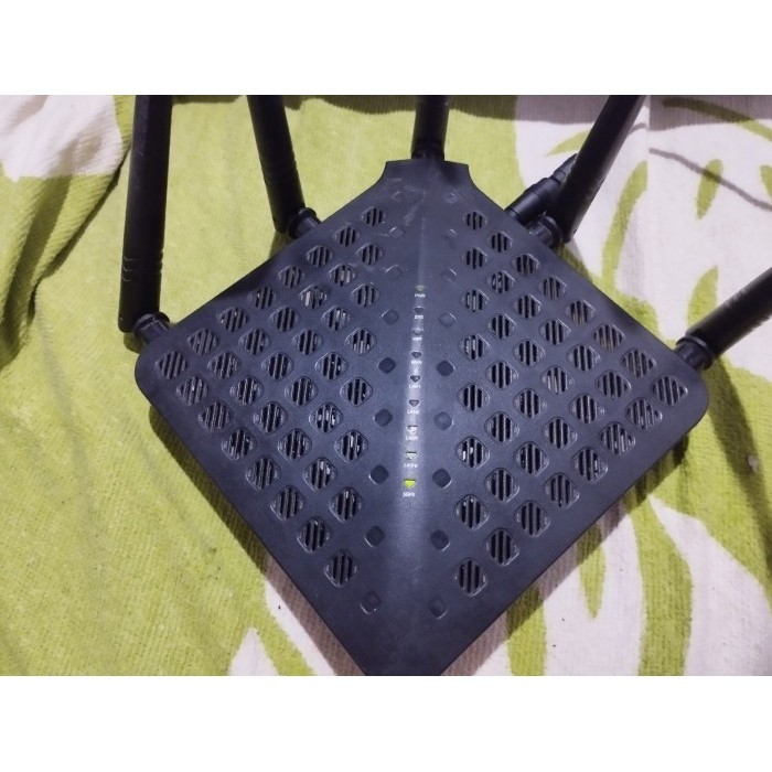 Jual Tenda FH1202 High power Wireless AC1200 Dual-band Router | Shopee ...