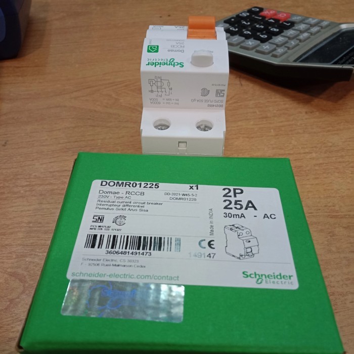 Jual New!!! ELCB domea new scheneider 2P-25A 30ma 220vac | Shopee Indonesia