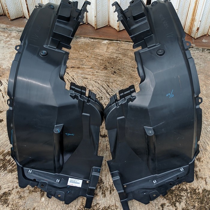 Jual Para- Inner Fender Rush 2018 2019 2020 2021 2022 2023 Original ...