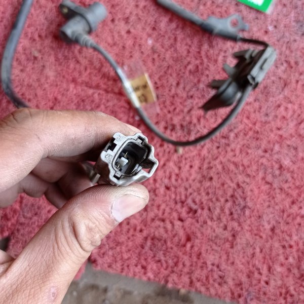 Jual Sensor Abs Roda Depan Kanan R Toyota Harrier Gen Generasi 1 V6 Alphard Camry Asli Original ...