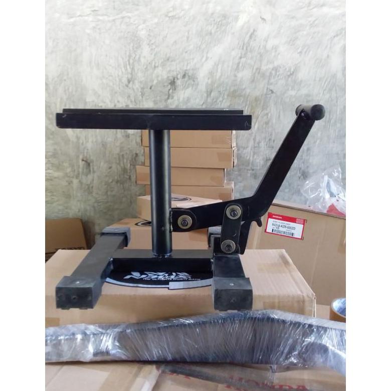 Jual standar pedok motor trail , jackstand trail universal | Shopee ...