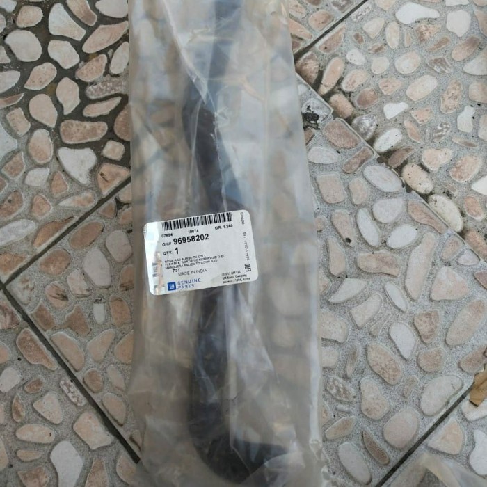 Jual Selang Tabung Radiator Spin 1200 Aveo Sonic Outlet 96958202 ...