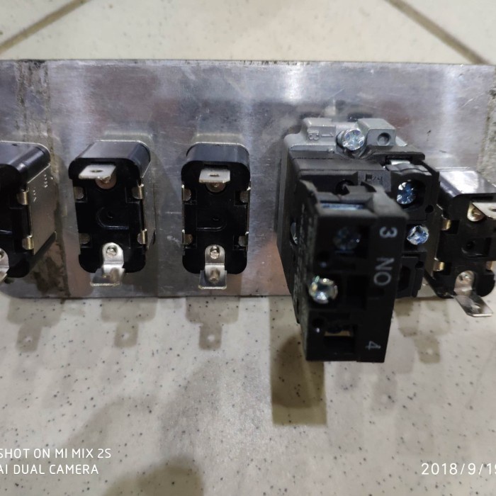 Jual Panel saklar pesawat dan engine start murmer | Shopee Indonesia