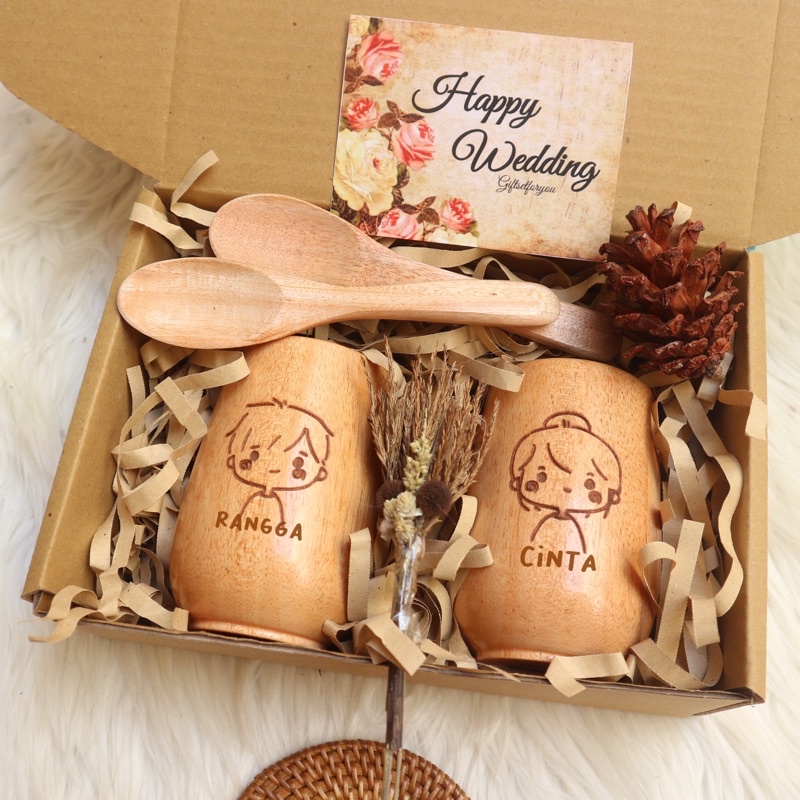 Jual HAMPERS WEDDING / HADIAH PERNIKAHAN/ HADIAH WISUDA / KADO ULANG ...