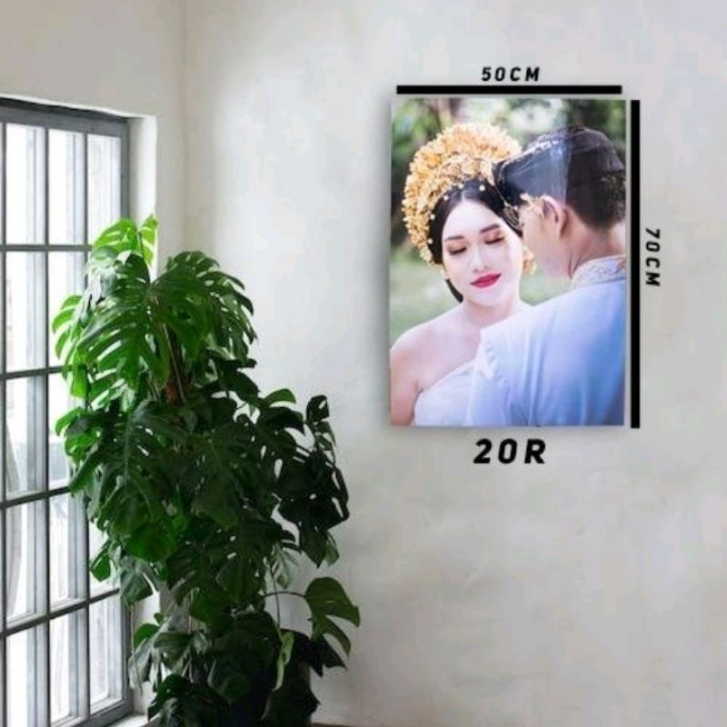 Jual CETAK FOTO PRE WEDDING JUMBO 20R (50X70 CM) + PAPAN KAYU FRAME ...