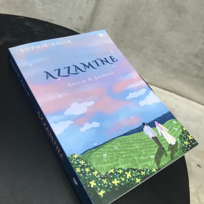 Jual NEW NOVEL AZZAMINE - SOPHIE AULIA -BUKUNE (ORIGINAL) | Shopee ...