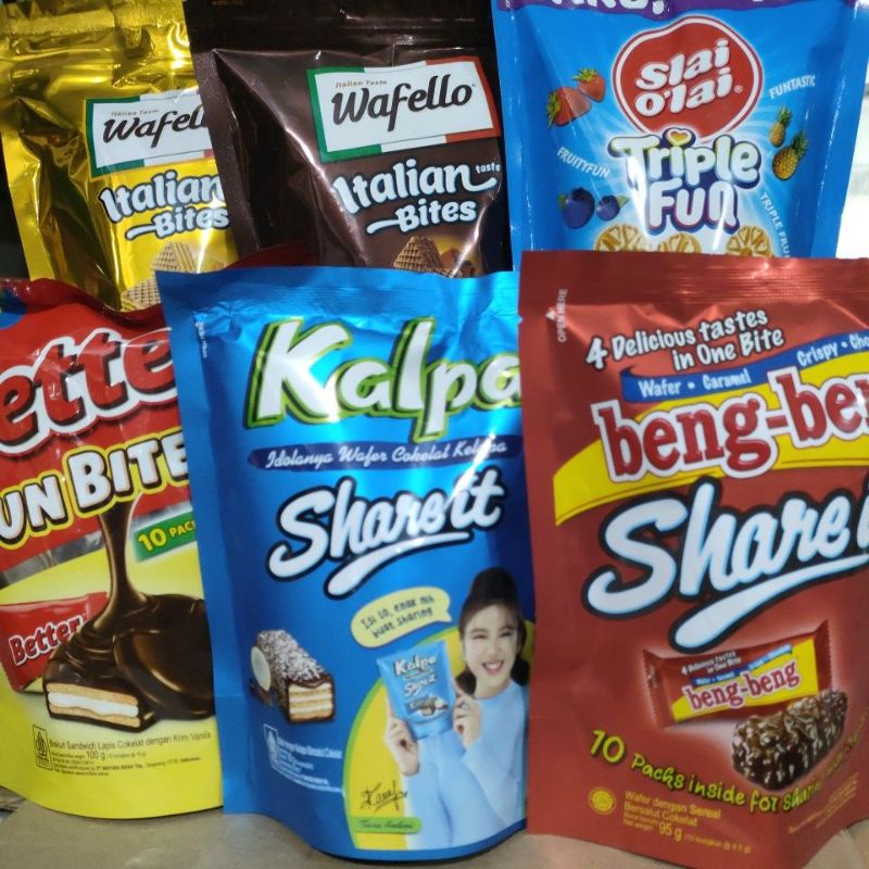 Jual Mayora pouch Wafello wafer Slai Olai Better Kalpa Beng-beng Share ...