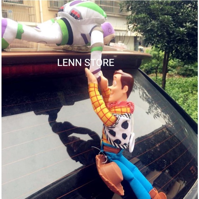 Jual Figure Pajangan Mainan Toy Story Woody Dan Buzz Di Mobil Viral ...