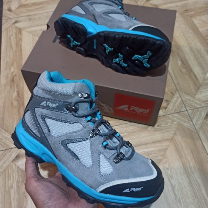 Jual Promo Sepatu Gunung Rei Original Sepatu Gunung Wanita Arei ...