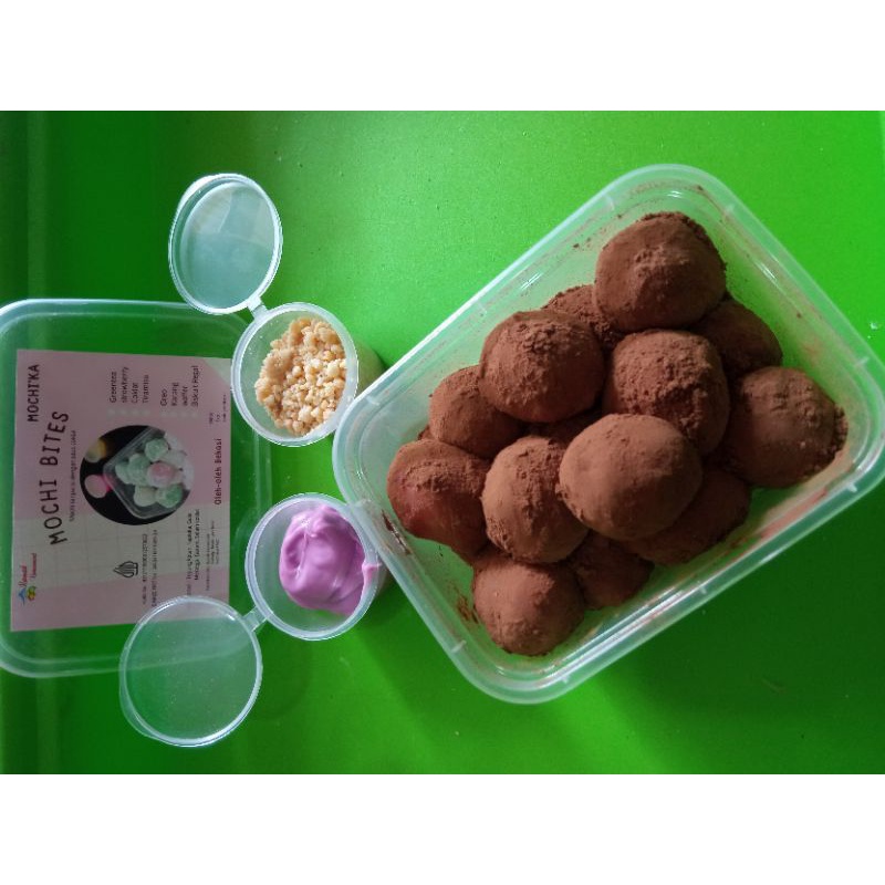 Jual Kue Mochi Bites coklat Mini 25 btr saus taro kacang | Shopee Indonesia
