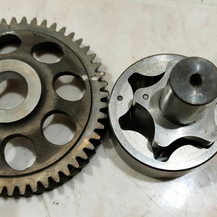 Jual Pompa Oli Oil Pump Innova Diesel Fortuner Diesel Hilux Diesel ...