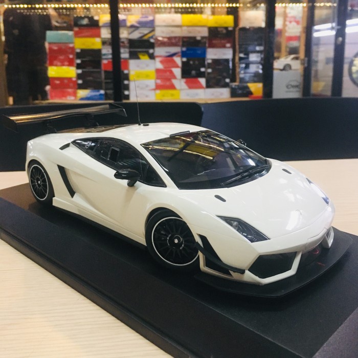 Jual Baru Minichamps Lamborghini Gallardo Lp600 Gt3 1:18 Terbaru ...