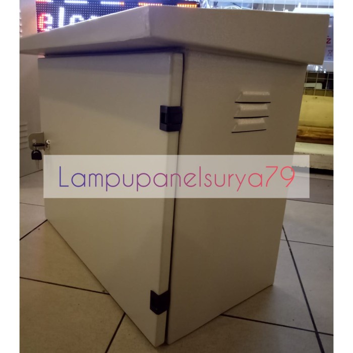 Jual Panel Surya/Box Baterai / Aki Isi 1 Baterai Ukuran 50x47x25 cm ...