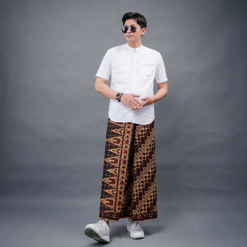 Jual Lar Gurda, Sarung Batik Tradisional | Shopee Indonesia