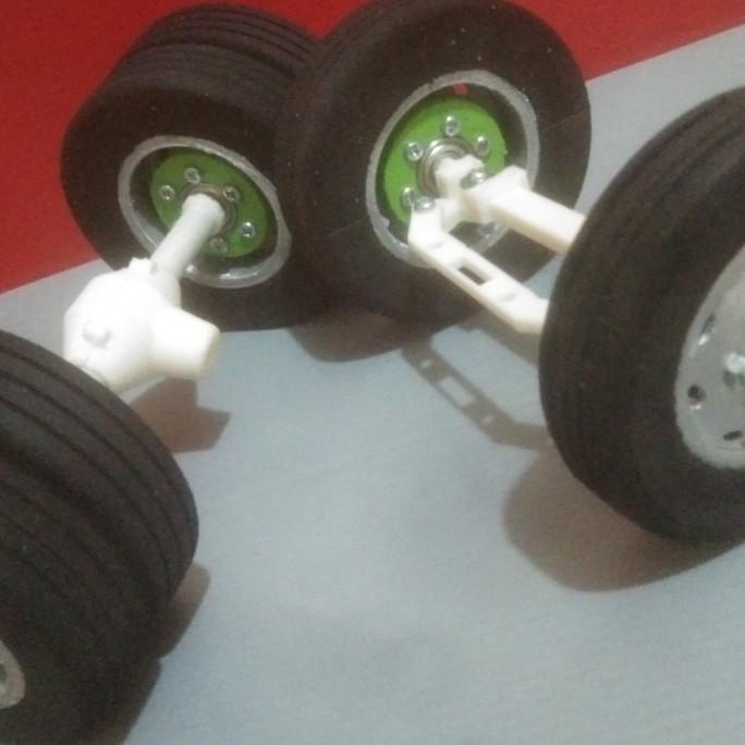 Jual roda miniatur truck dan bus lengkap | Shopee Indonesia