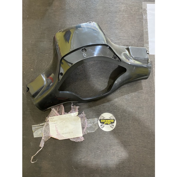 Jual BATOK KEPALA ATAS VESPA MATIC SPRINT ORIGINAL | Shopee Indonesia