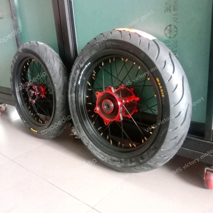 Jual velg Supermoto CRF plus ban maxxis 120/70 140/70 velg sprint xd ...