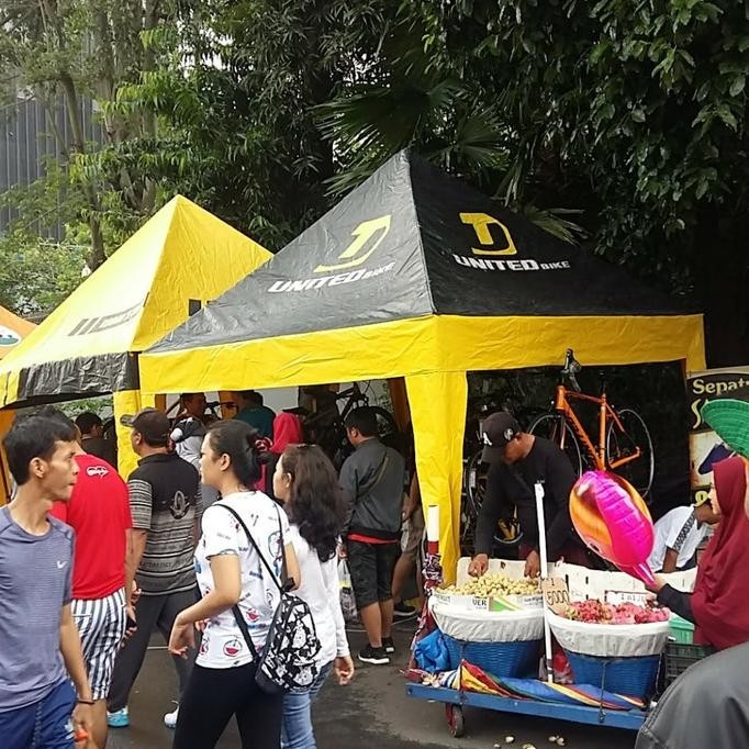 Jual Kain/Terpal Atap tenda piramid kerucut 2x2 2x3 3x3 4x4 GJ | Shopee ...