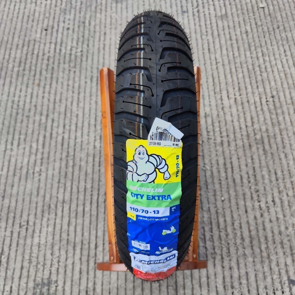 Jual Ban motor Nmax Michelin City Extra 110 70 13 tubeless | Shopee ...