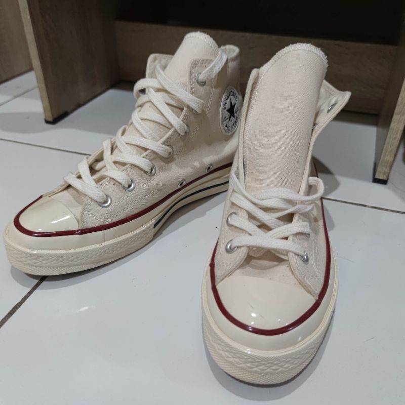 Jual Preloved Converse All Star Chuck Taylor High Warna Beige / Off ...
