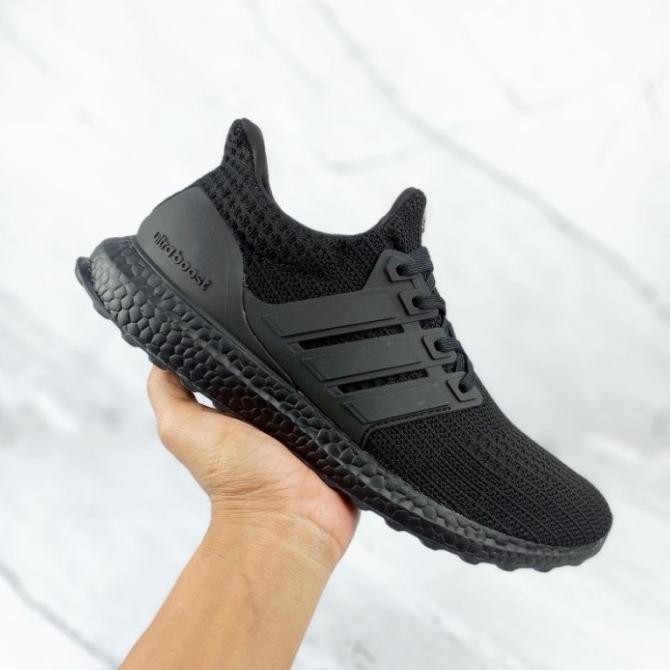 Jual SEPATU RUNING ADIDAS ULTRABOOST 4.0 TRIPLE WHITE 1603T | Shopee ...