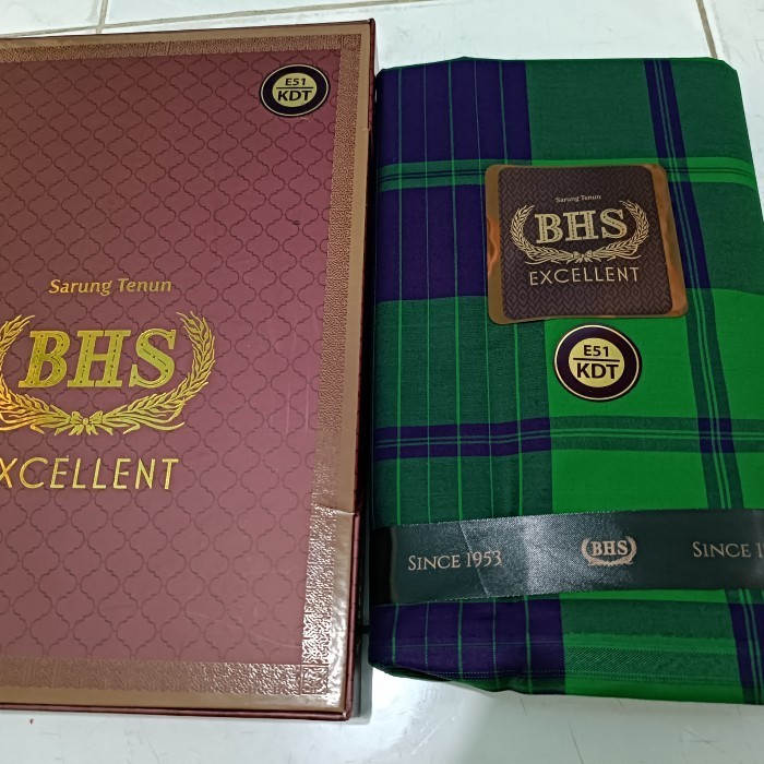Jual Sarung Bhs Kdt Motif Kotak Jadul Original | Shopee Indonesia