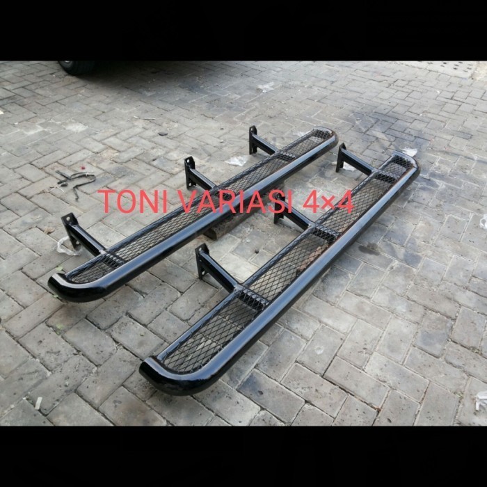 Jual Foot Step/Side Step Untuk Double Cabin Navara Hilux Triton Ranger ...