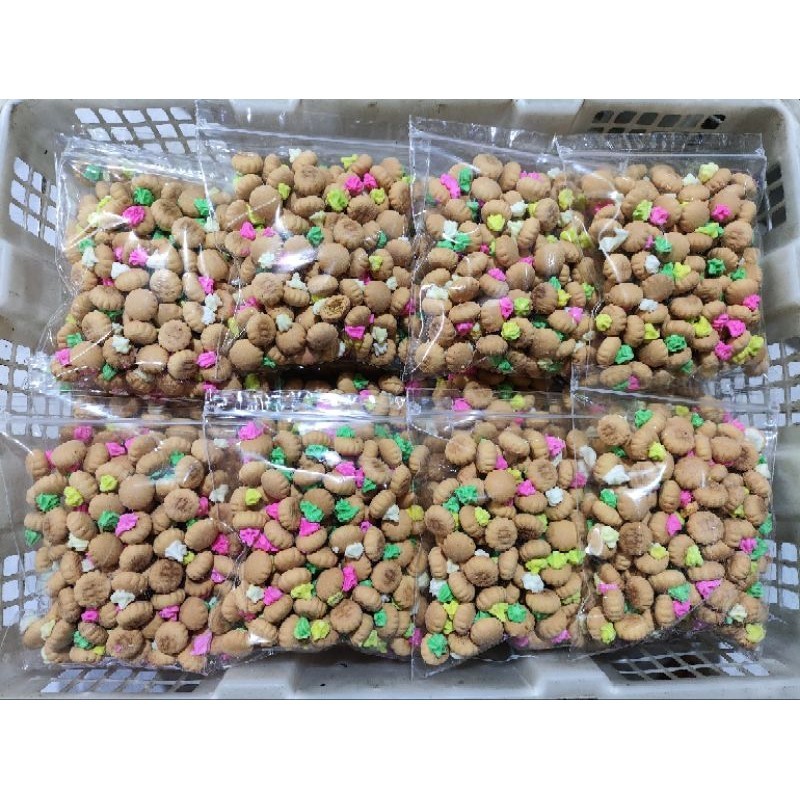 Jual Biskuit gem rose manis gurih/snack makanan ringan 250gram | Shopee ...