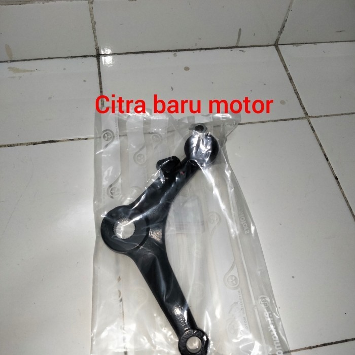 Jual Baru Asli Bell Bel Crank Idle Idler Arm L300 Bensin L300 Diesel ...
