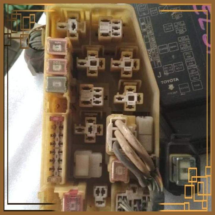 Jual [JYM] Box skring Fuse Box Toyota Soluna Original copotan | Shopee ...