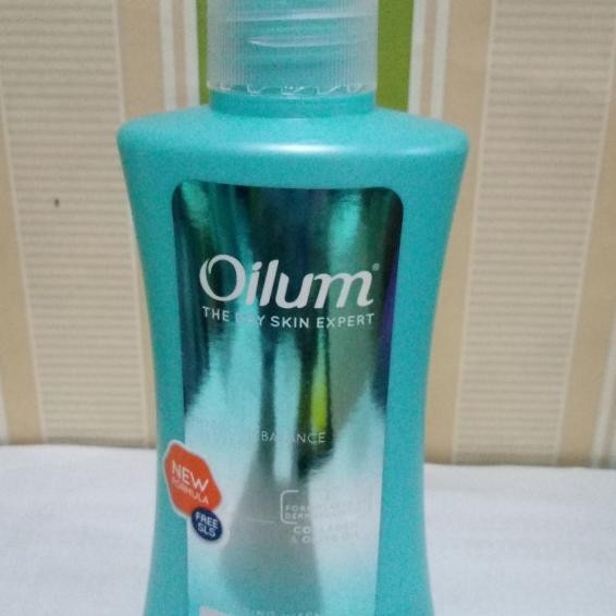 Jual Oilum Collagen Sabun Mandi Cair Brightening Care With Scrub 210 Ml ...