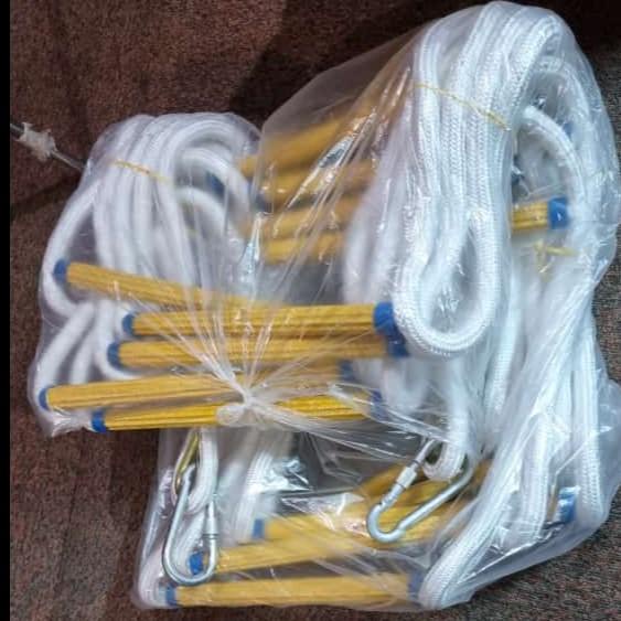 Jual Tangga Tali Darurat Nylon / Tanggal Tali Kapal Nilon Emergency ...