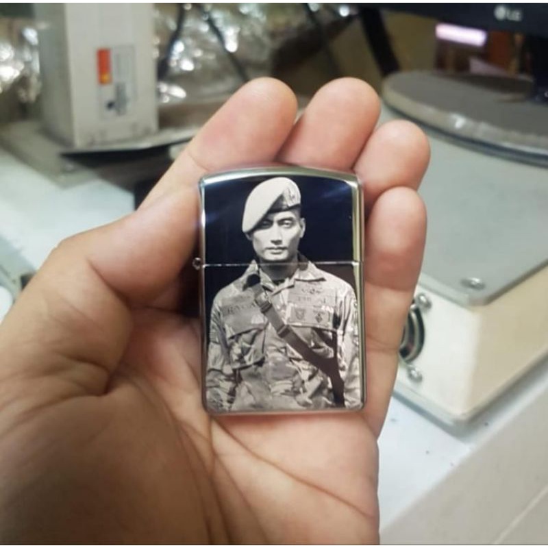 Jual Korek api Zippo CUSTOM Black Ice - Bebas CUSTOM GAMBAR, LOGO, FOTO ...