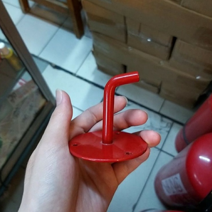 Jual Produk Hanger APAR Co Co2 2.3 4.6 tabung pemadam api gantungan ...