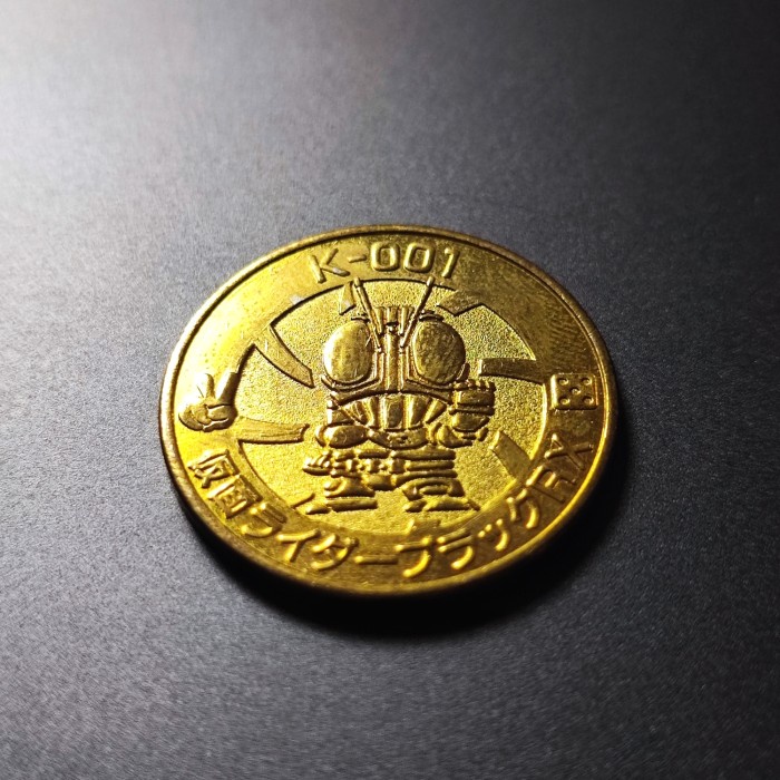 Jual koin kamen rider black rx coin gold metal diecast banpresto ...