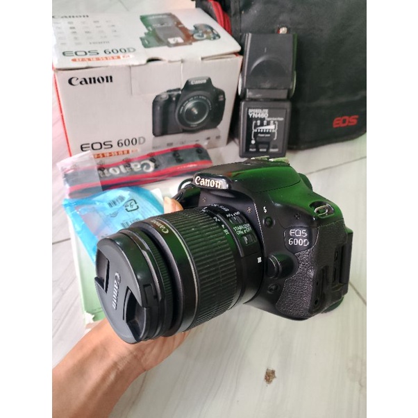 Jual Kamera Canon 600D + lensa kit (Banyak bonus) | Shopee Indonesia
