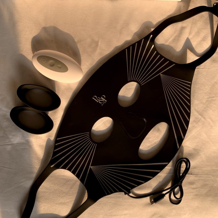 Jual PNP Seven Led Mask | Shopee Indonesia