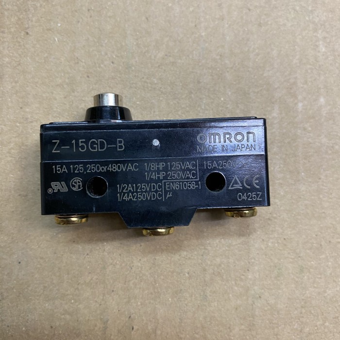 Jual LIMIT SWITCH OMRON Z 15GD B | Shopee Indonesia
