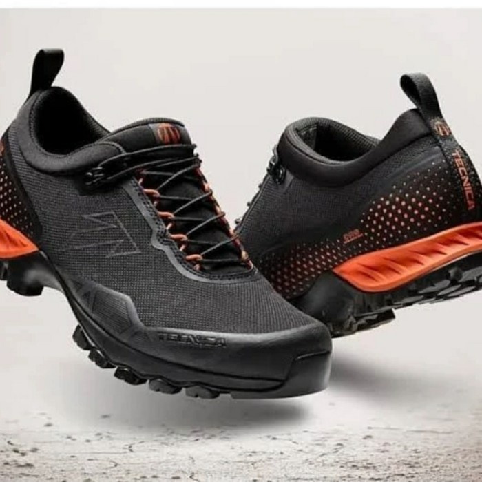 Jual SEPATU GUNUNG TREKKING TECNICA PLASMA LOW MENS ORIGINAL HIKING ...