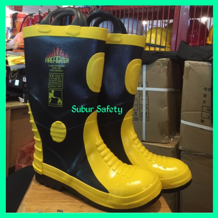 Jual [New Ori] Sepatu Safety Boot Pemadam Kebakaran / Sepatu Pemadam ...