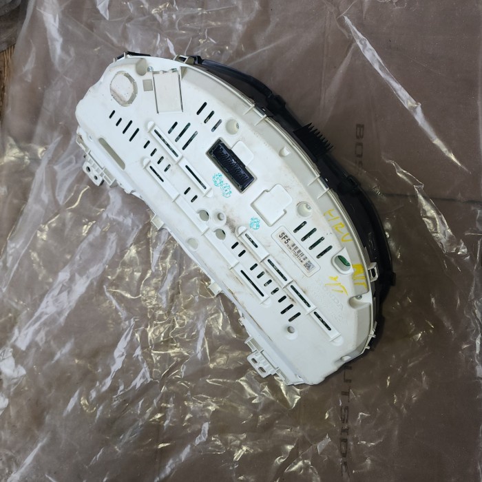 Jual speedometer spidometer kilometer honda hrv a/t 78100-t7s-f51 ...