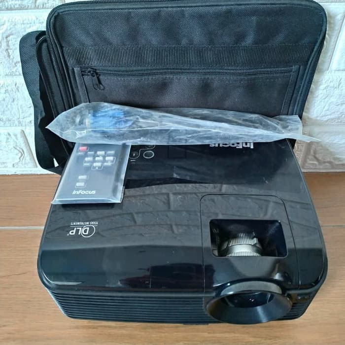 Jual Hawas Proyektor Bekas Infocus In102 Second | Shopee Indonesia