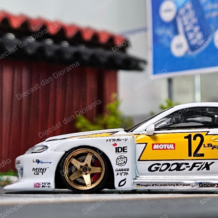 Jual [Original] Mini Gt Silvia S15 Gd Garasi Drift Ide 2013 Custom Carlomo Gold Limited | Shopee ...