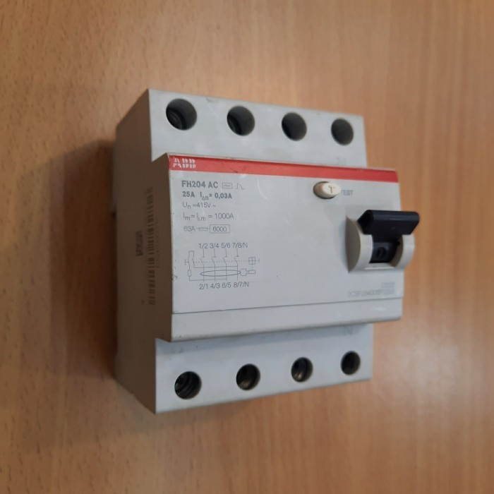 Jual MURAH ELCB RCCB ABB 25A 4POLE 30MA F204 | Shopee Indonesia