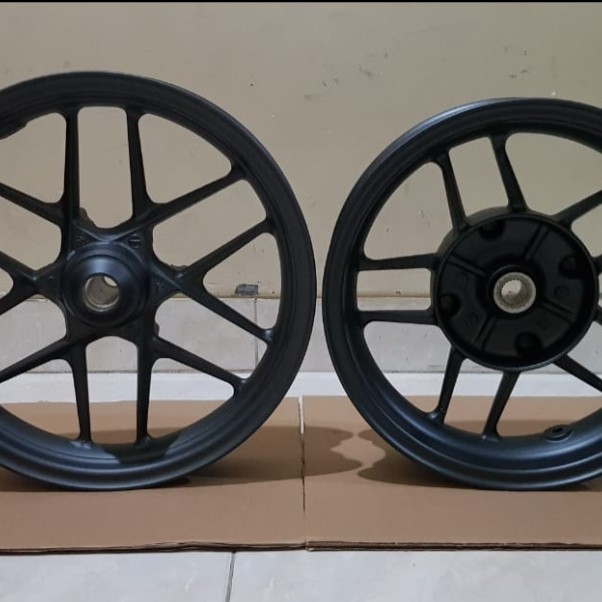 Jual Velg pelek Honda Adv 150 Adv150 honda matic racing palang original ...