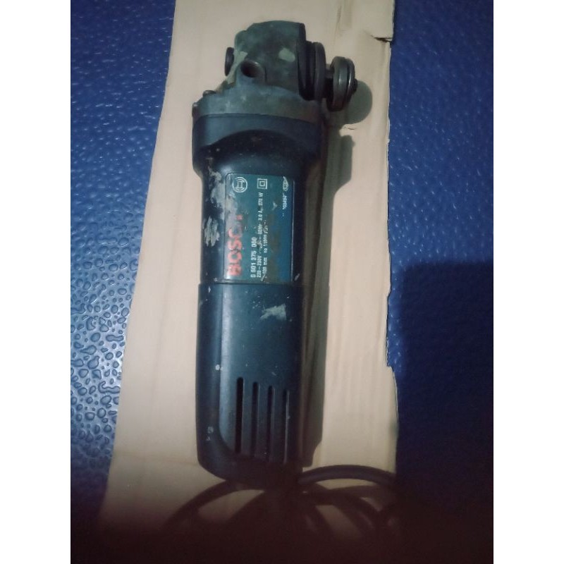 Jual Gerinda tangan merk bosch GWS 6-100 kondisi second normal siap pakai mesin halus dan joss ...