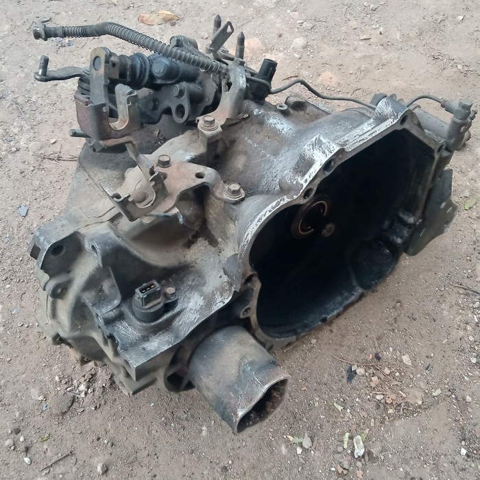 Jual Transmisi Gear Box Manual Mitsubishi Lancer Cedia Glxi Cs 5 # ...