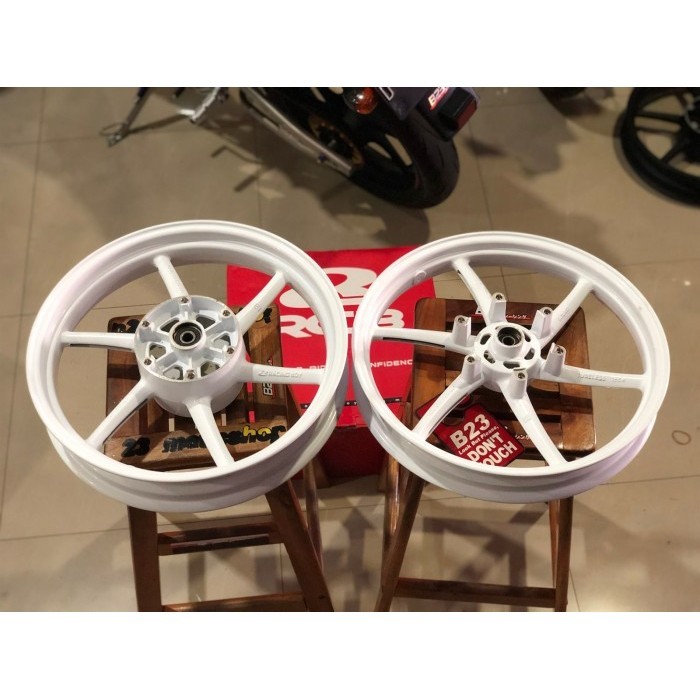 Jual VELG RIMS 17 RCB RACINGBOY NINJA RR R KRR RACING WHEEL PUTIH ...