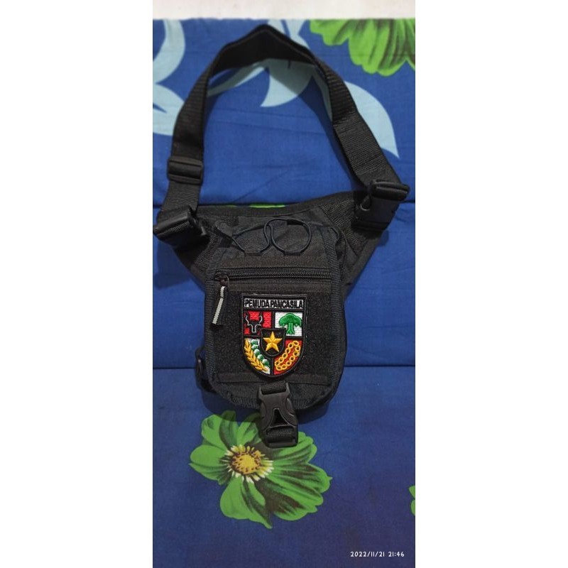 Jual tas slempang hitam velcro pemuda pancasila | Shopee Indonesia